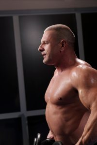 Why Do Powerlifters Look Fat? (Explained)